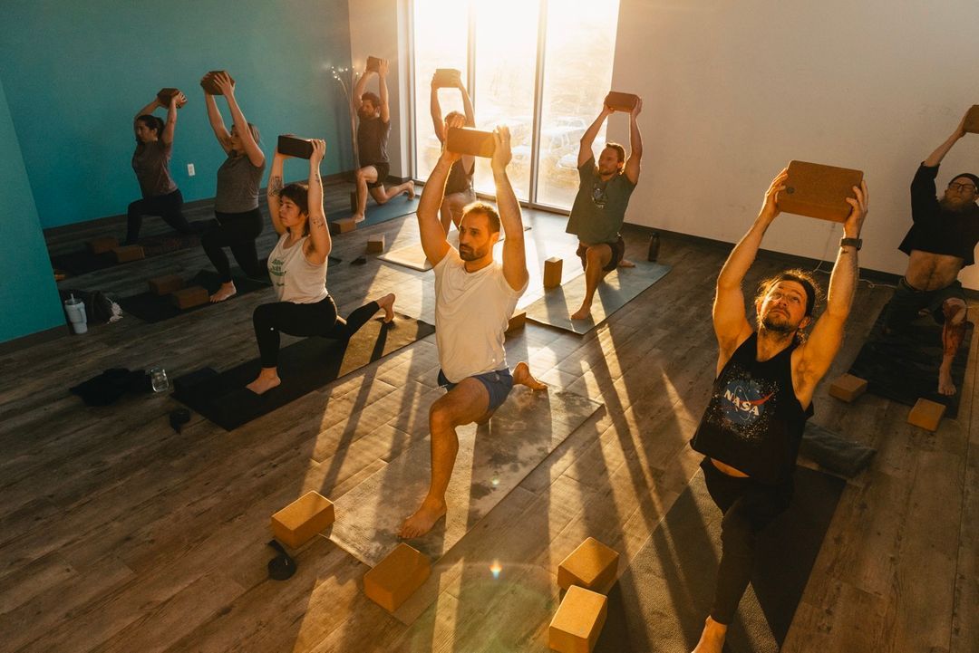 DYNO Detroit Climbing