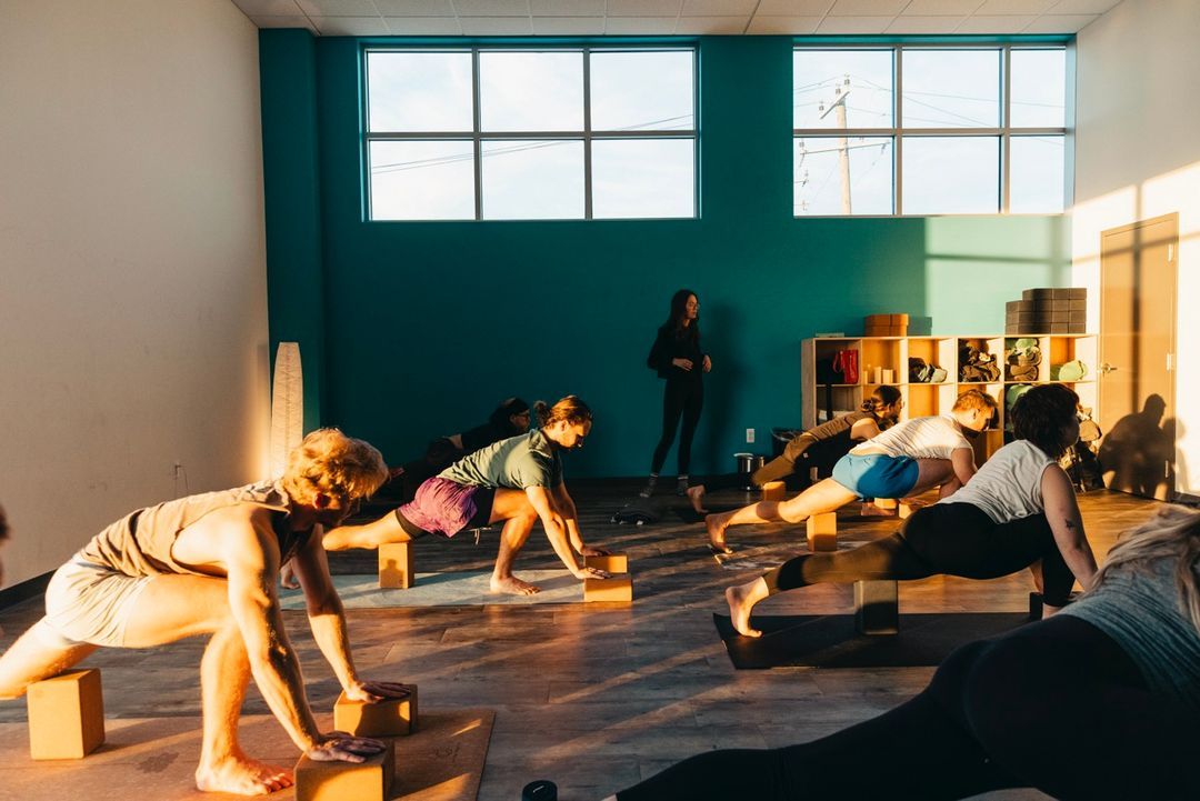 DYNO Detroit Climbing