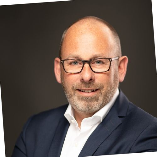 Visma poursuit son expansion en France avec l’acquisition de Finthesis, enrichissant son ...