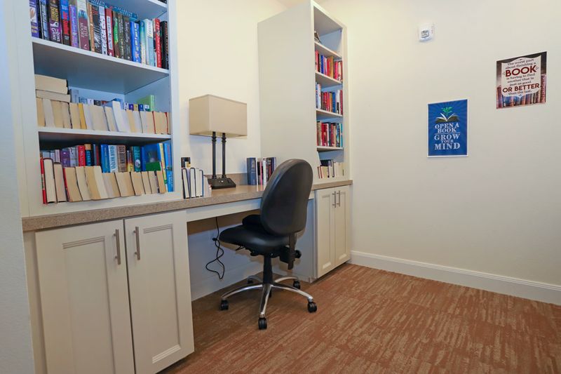 Apartment Euless - Euless Apartment for Rent | Gala Oak Crest Estates