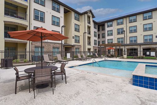 Apartment Euless - Euless Apartment for Rent | Gala Oak Crest Estates