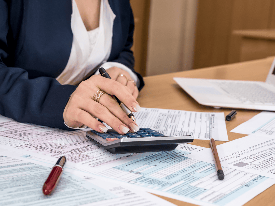 How To Calculate Payroll Tax: Examples & Tips for Employers