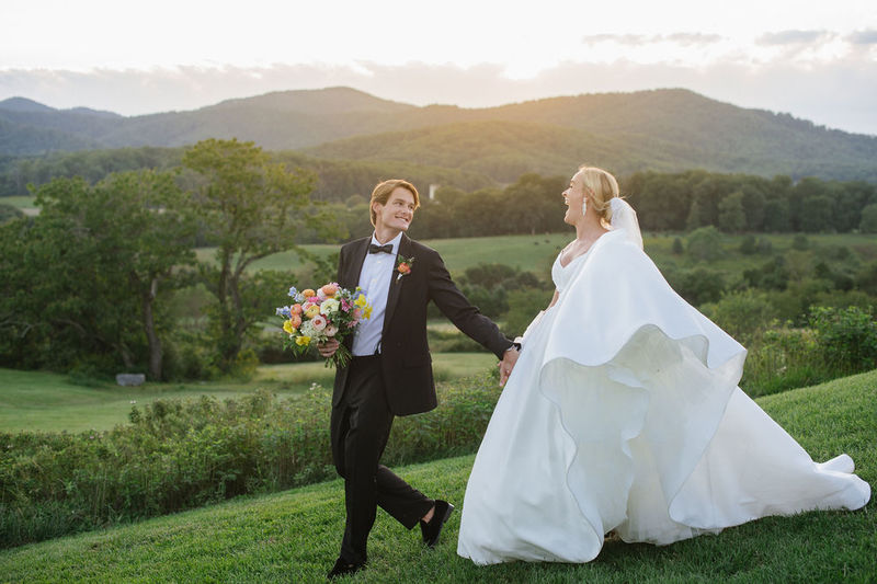 Mary & Robbie's Charlottesville Wedding at Pippin Hill Farm & Vineyards