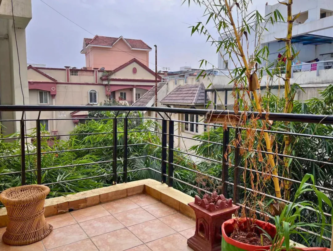 Flent | India's first flexible living brand