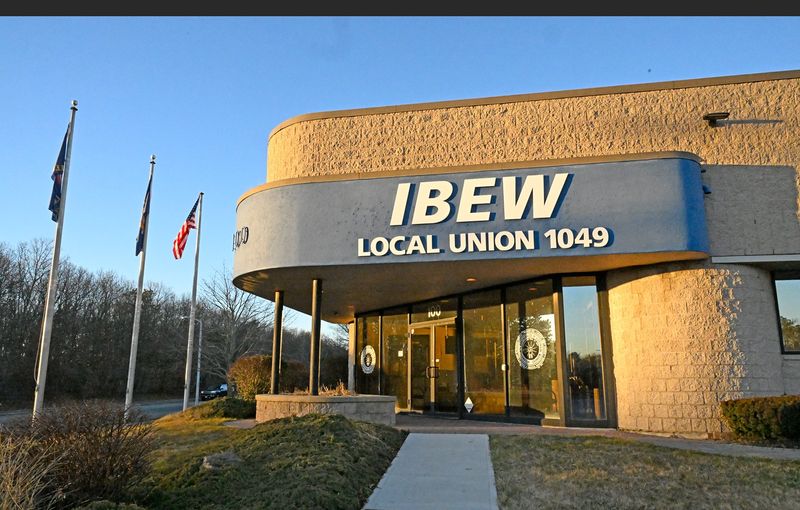 IBEW Local 1049