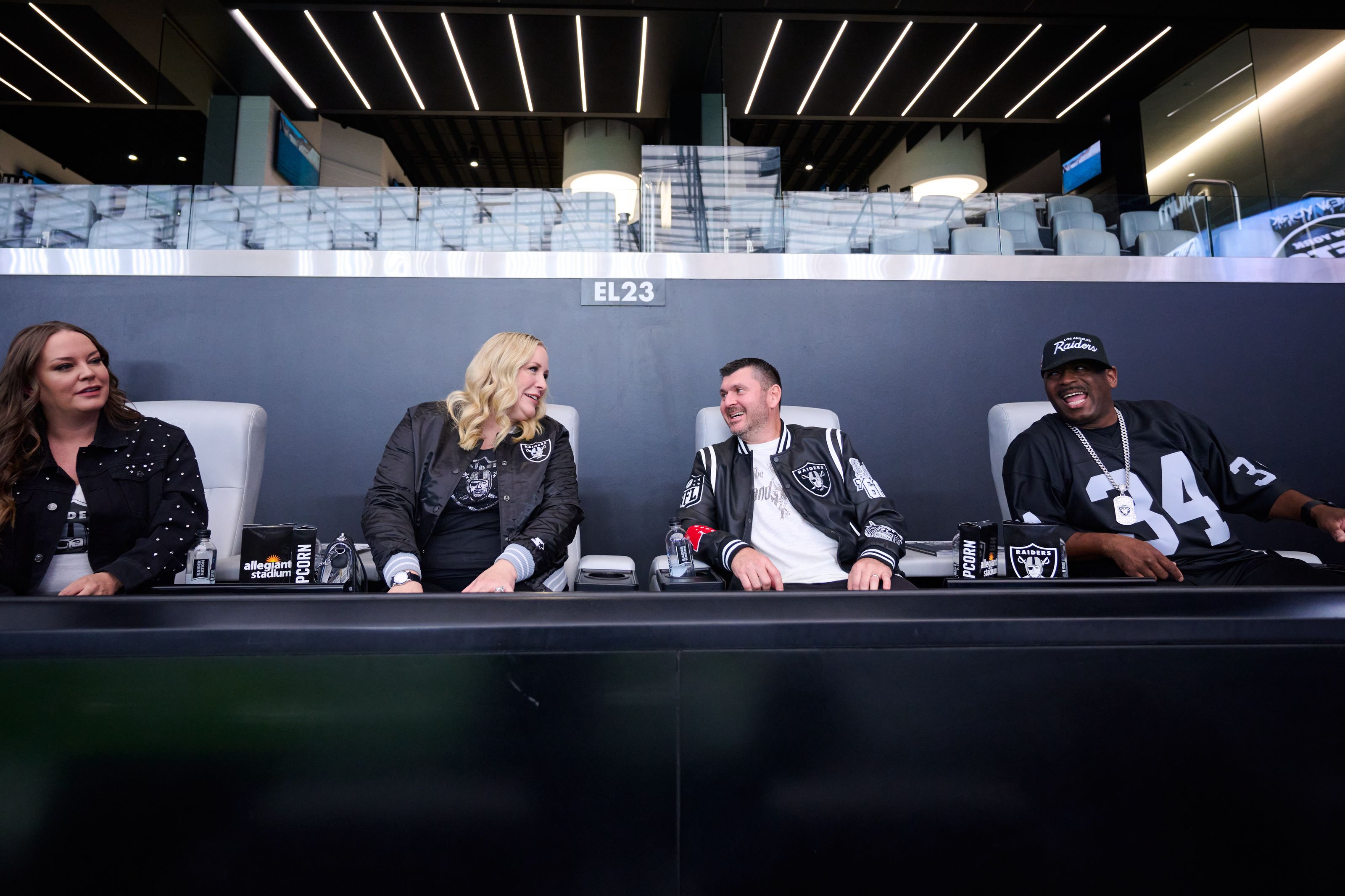 Premium Loge Seating at Allegiant Stadium | Allegiant Stadium Suites ...