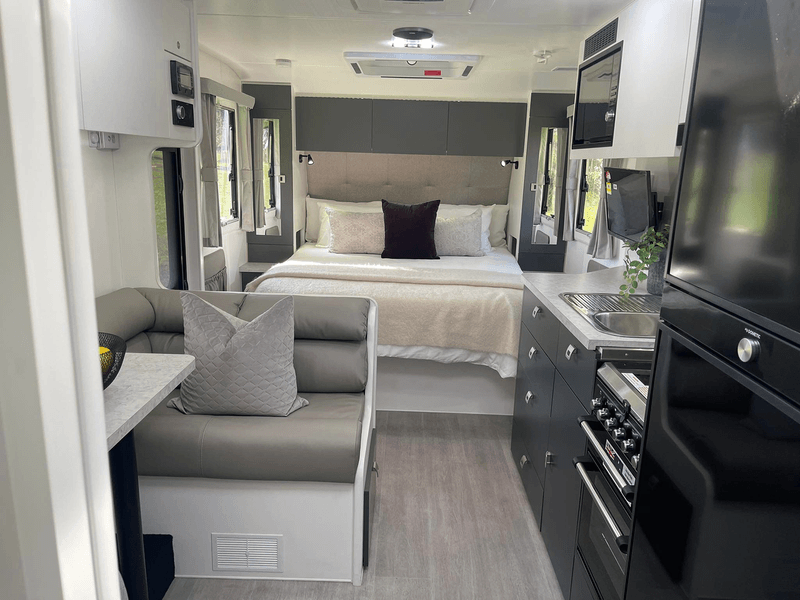Home | Evernew Caravans