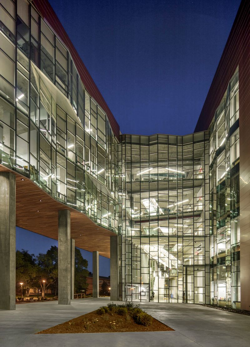 Northern Arizona University Science and Health Building | RICHÄRD ...