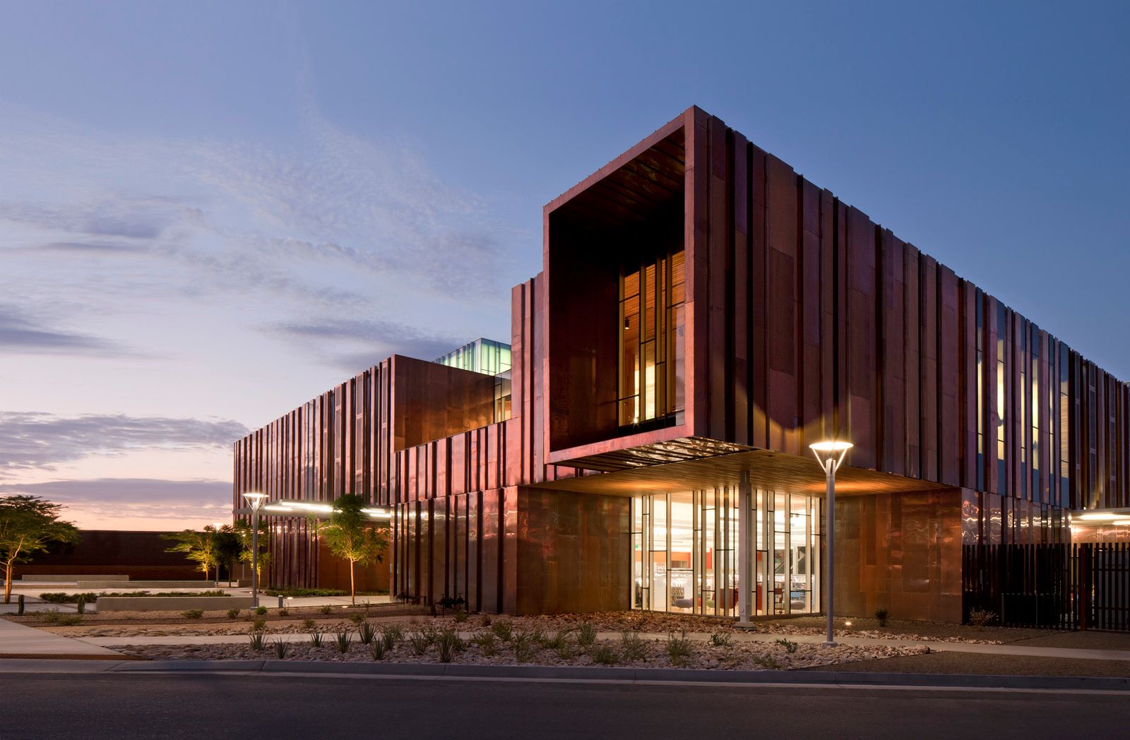 South Mountain Community + Academic Library | RICHÄRD | KENNEDY ARCHITECTS