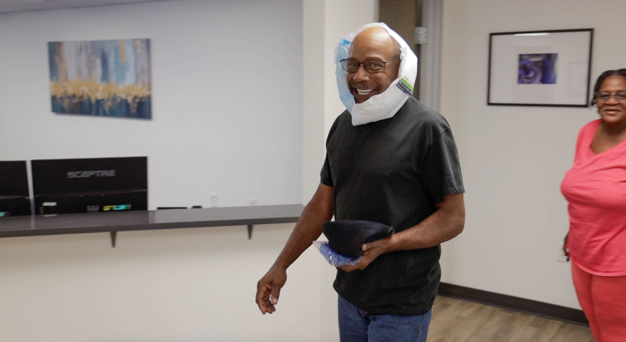 Dental Implants in Minneapolis - New Teeth in 24 Hours with Nuvia