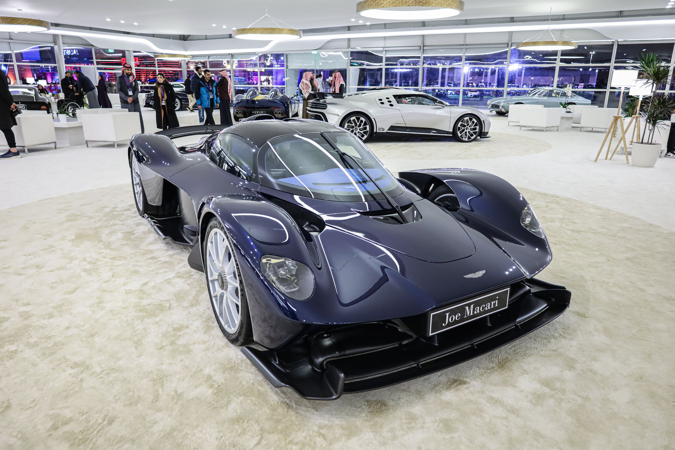 SEVEN | Luxury Car Sales, Car Maintenance & Road Trips