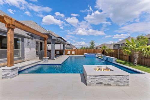 L-Shape Pools: The Unique Version of the Classic Rectangular Pool