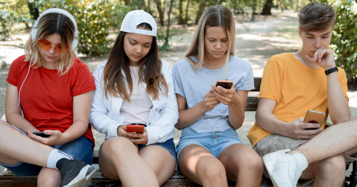 The Impact of Technology on Youth: Opportunities and Challenges