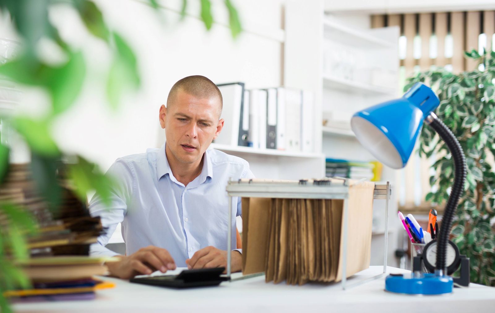 How Long to Keep Pay Stubs: A Guide for Businesses & Employees