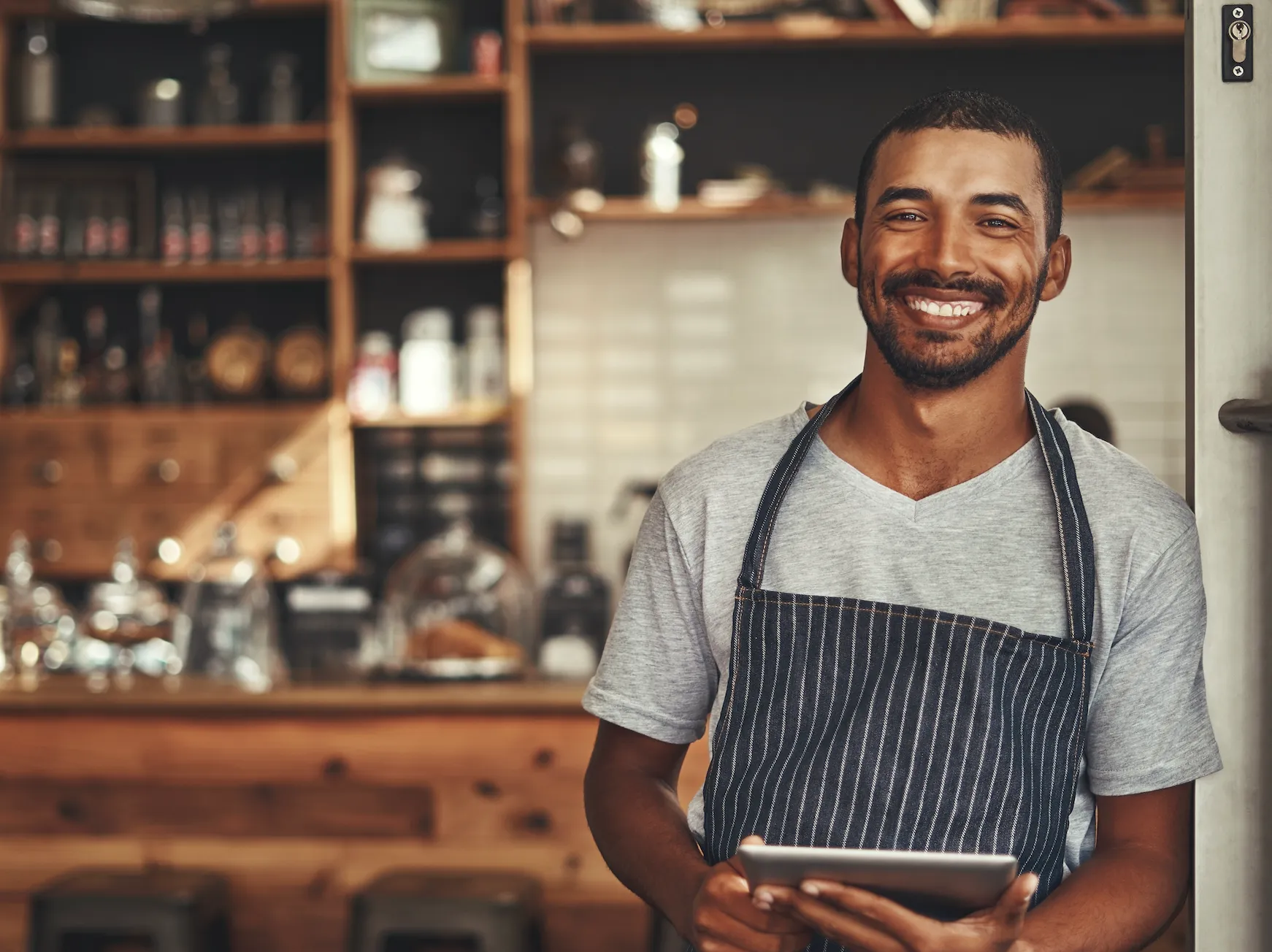 Link between employee engagement and good brand image | Tanda