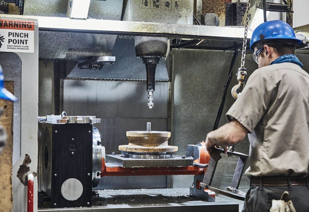 Tank Car Valves | McKenzie Valve & Machining