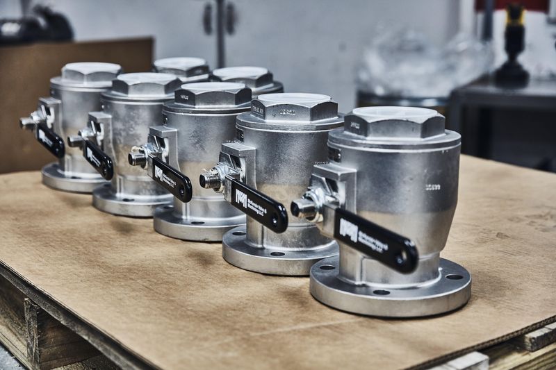 Tank Car Valves | McKenzie Valve & Machining