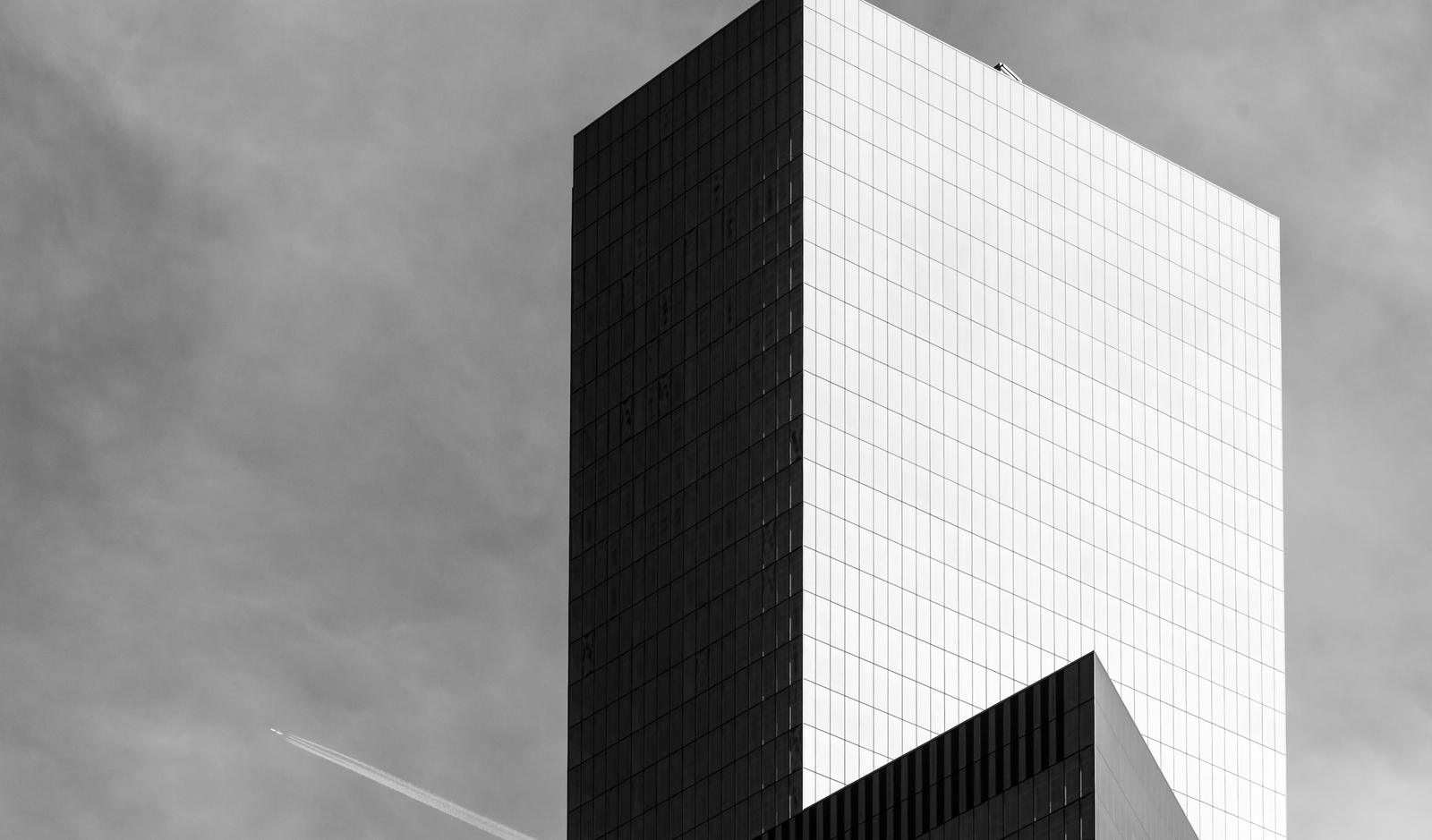 Benchmark Litigation Ranks David Elsberg Among the 2025 Top 100 Trial ...