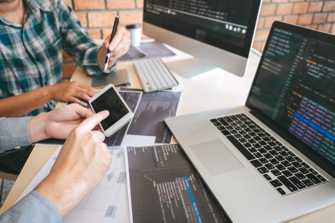 Aftermarket Software Solutions for OEMs | Intellinet Systems