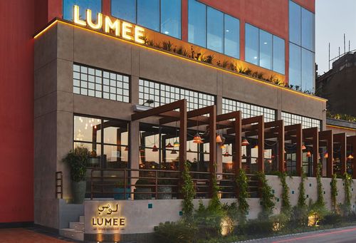 Crafting a Stellar Brand: Lumee Restaurant Design Case Study | I-AM