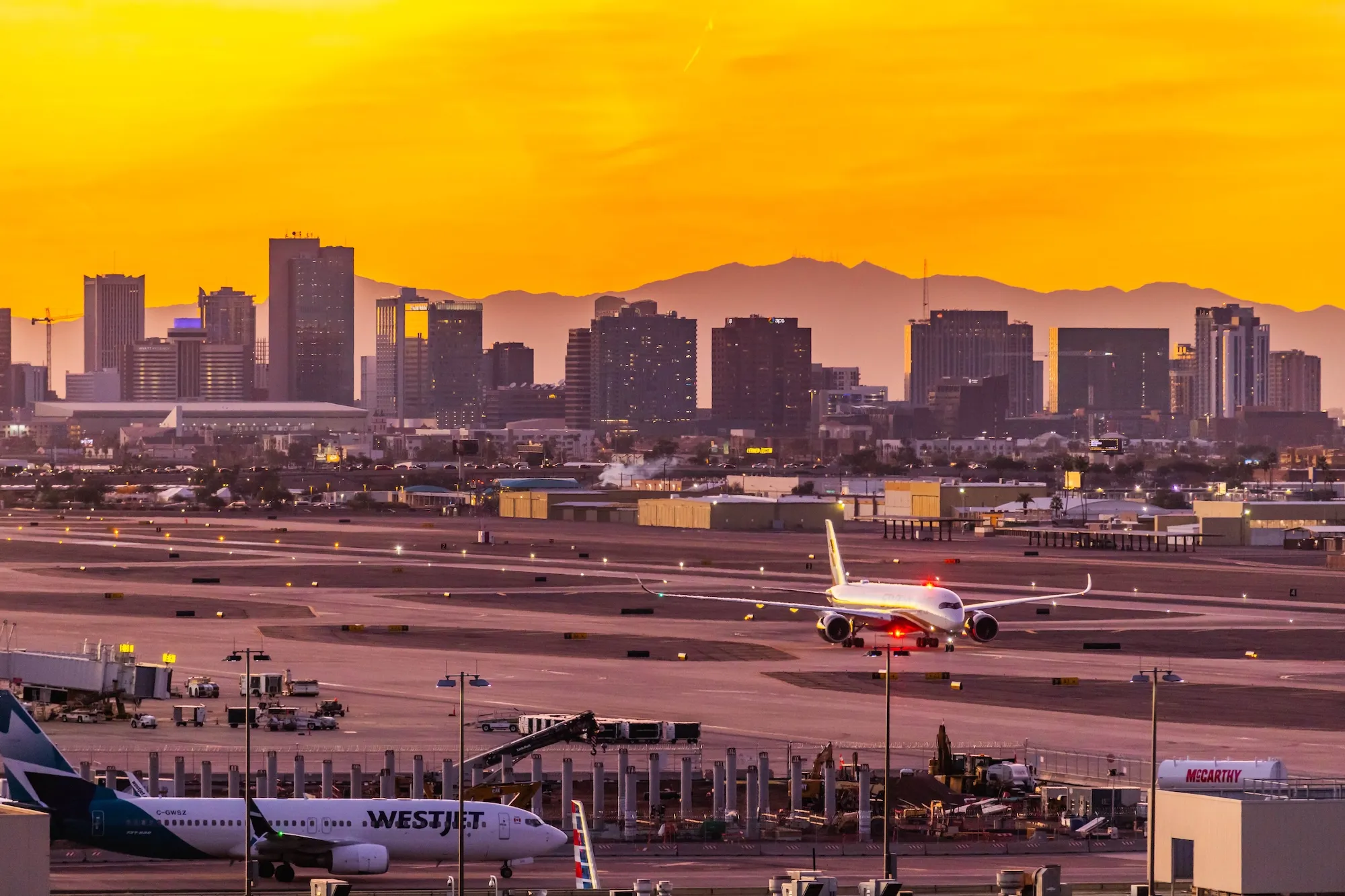 In Photos: STARLUX Brings Asia Nonstop to Phoenix