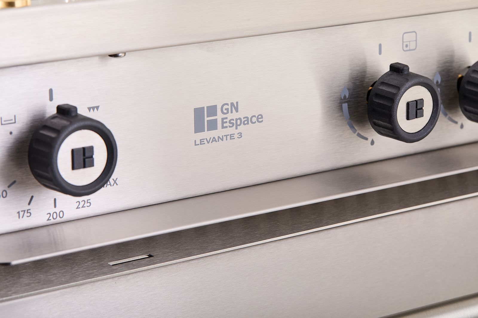 Levante 2 gimballed induction cooker | highly efficient, compact stove ...