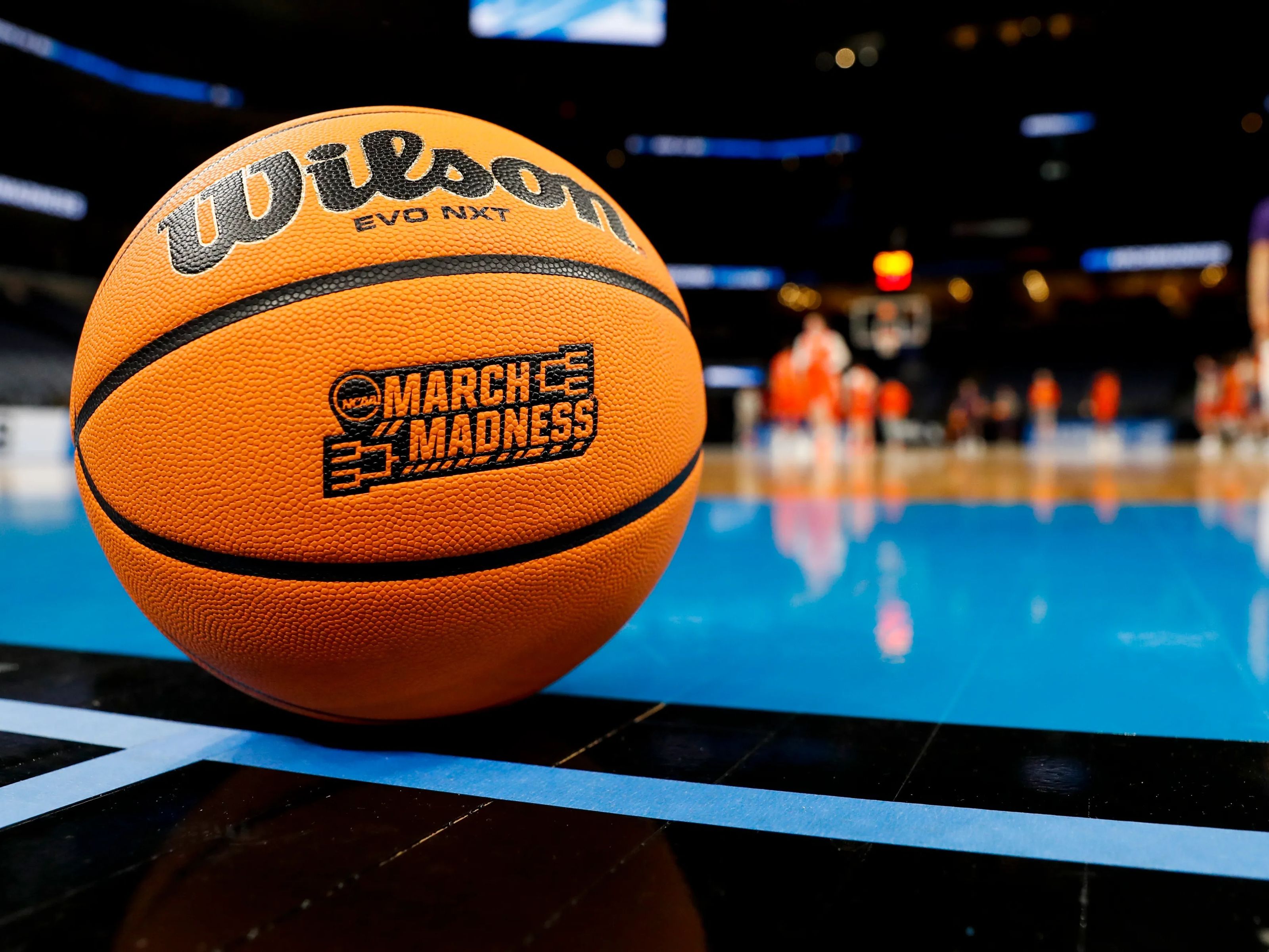 QuickSight March Madness Dashboard: Explore NCAA Tournament History ...