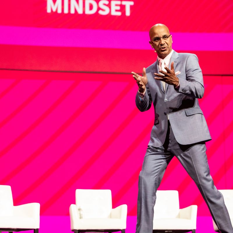 Victor Antonio Sales Training and Keynotes. Learn from the best with ...