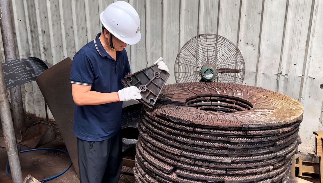 Quality MDF Refiner plate segment fillings with HANGTEC