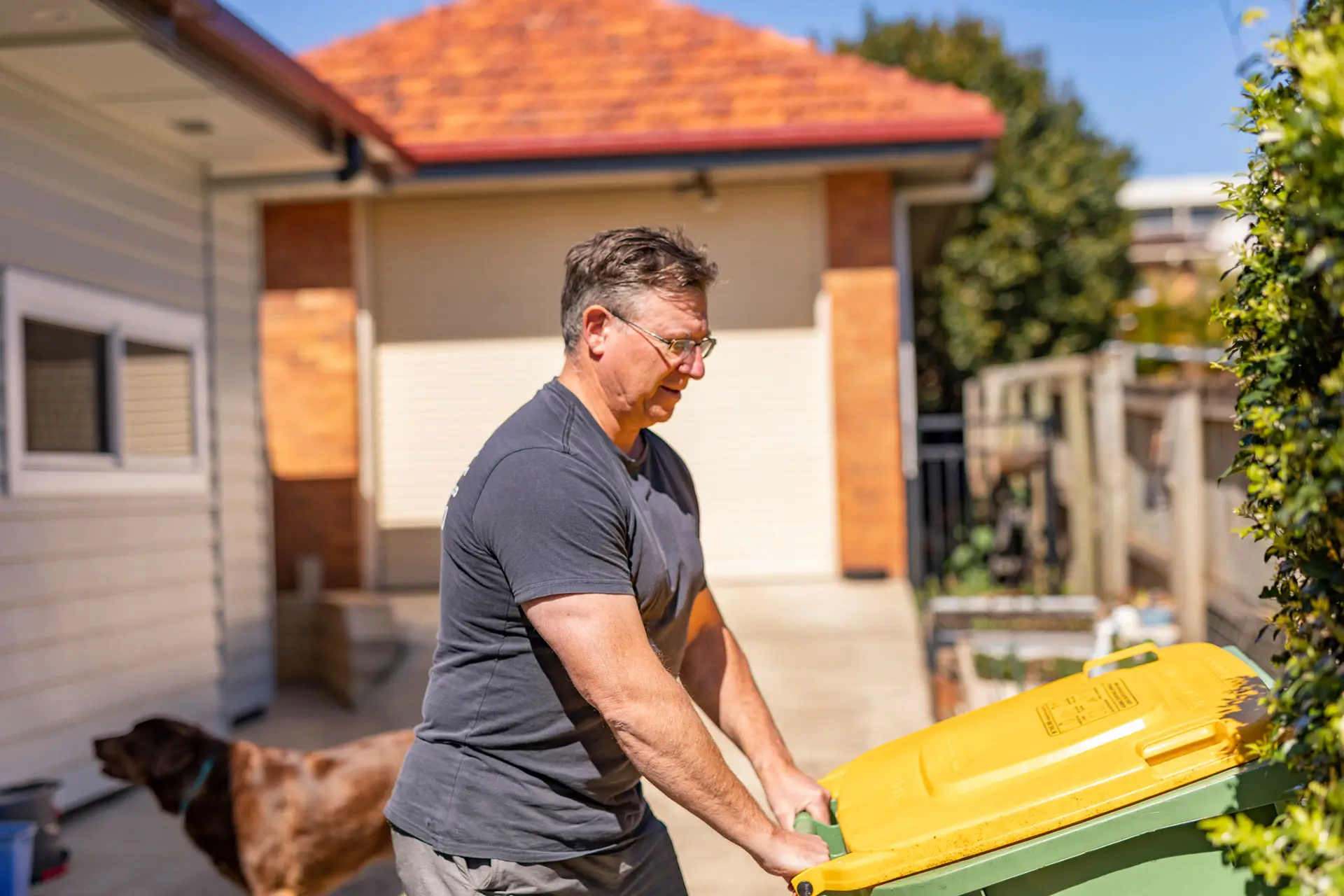 Happy bins – wheelie bin cleaning | Happy Bins