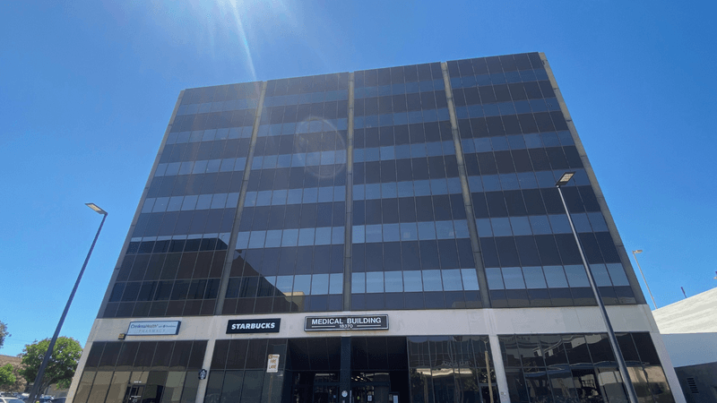 Azul Vision - Tarzana