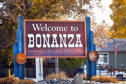 Visit the Five Friendly Towns of Klamath Country