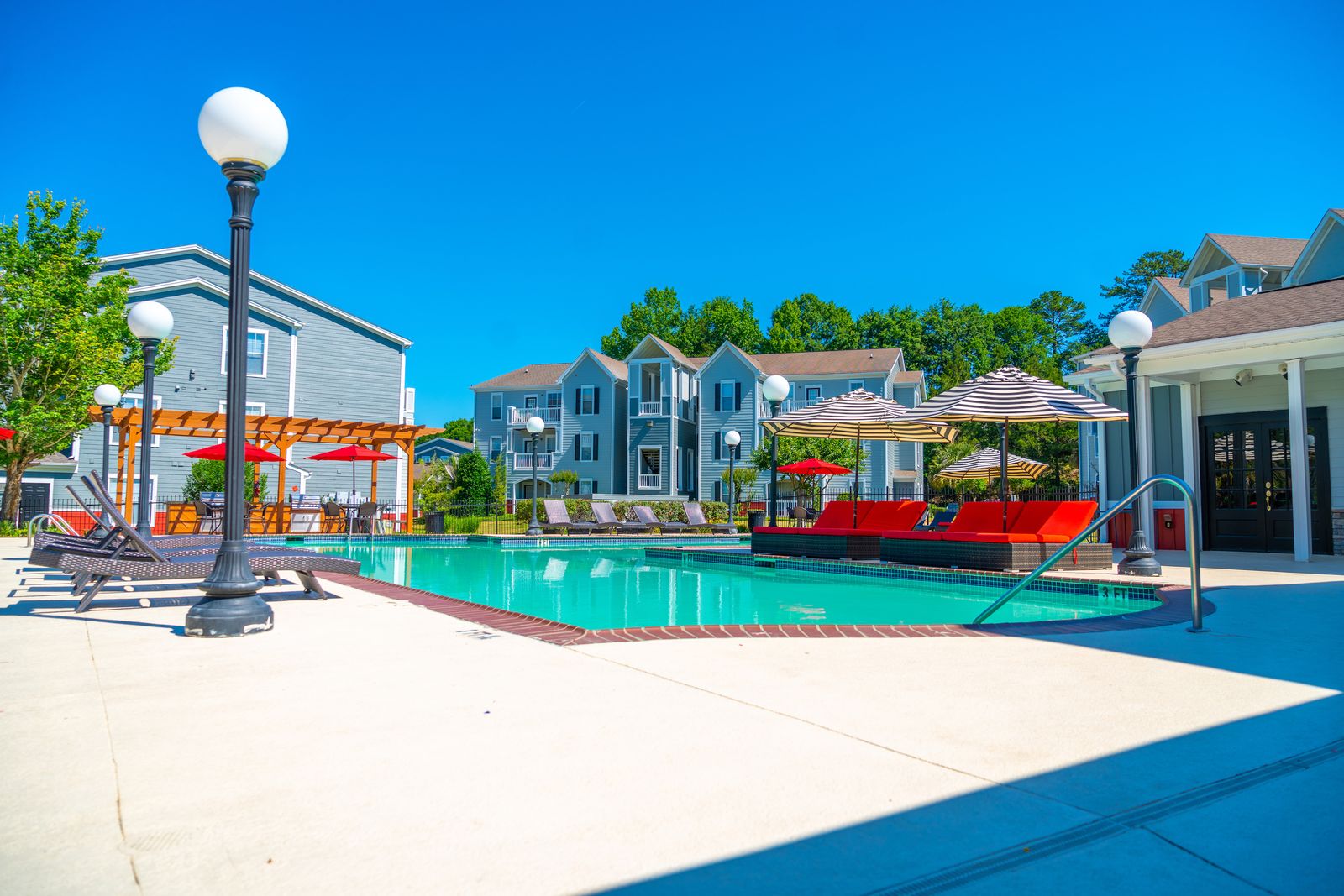 Luxury Apartment Troy - Troy Apartment for Rent | Pointe at Troy