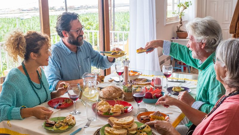 A Complete Guide to Lunch Ideas for Seniors - Renaissance Home Care