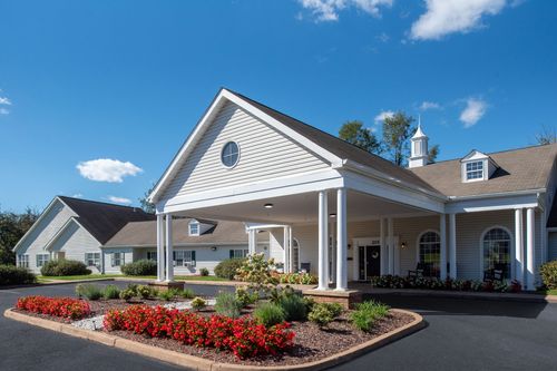 Spring Oak Senior Living | We're offering heart.