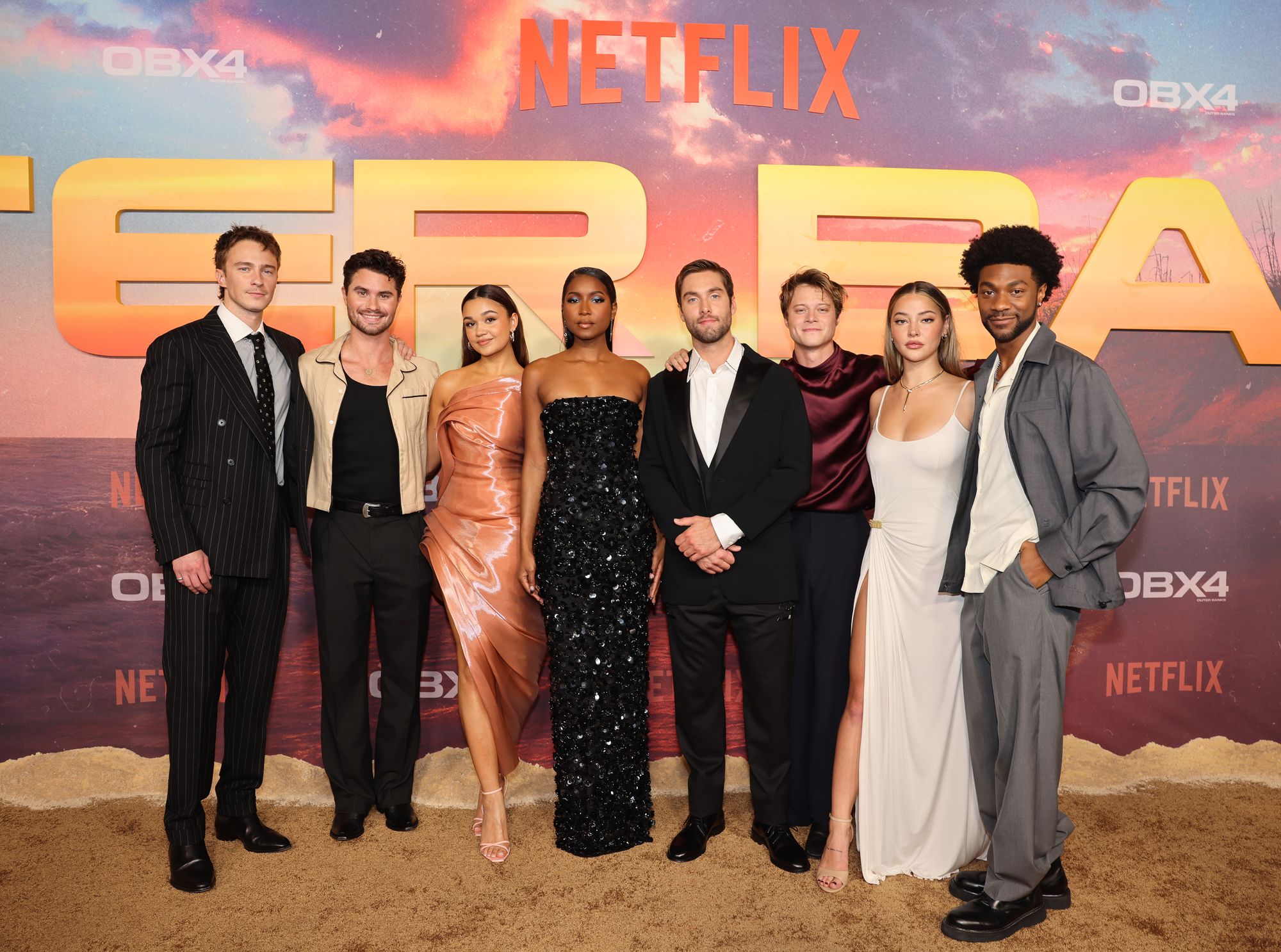 THE BEHIND-THE-SCENES DRAMA OF “OUTER BANKS”: The mystery of JJ's demise