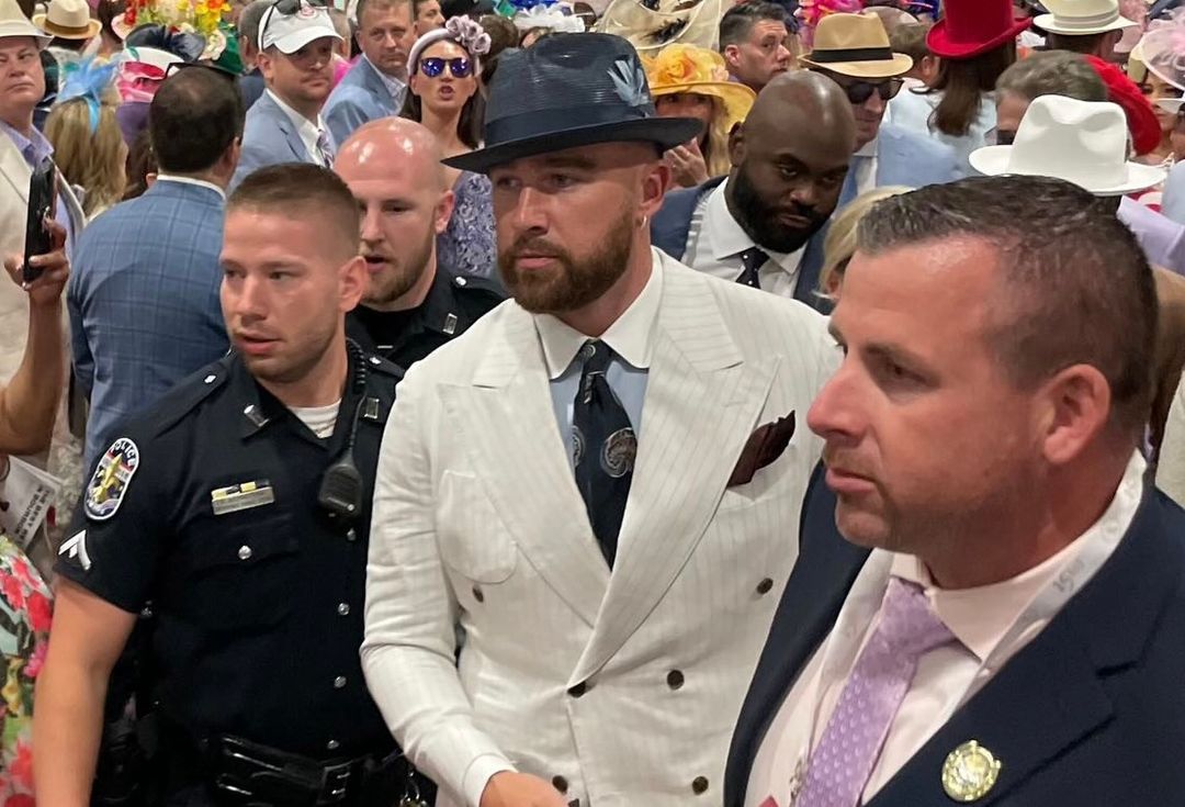 WILL TAYLOR SWIFT AND TRAVIS KELCE MAKE AN APPEARANCE AT THE KENTUCKY ...