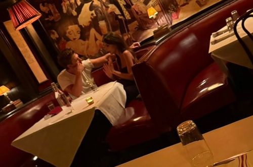 AUSTIN BUTLER AND EMILY RATAJKOWSKI: WAVERLY INN DATE SPARKS NEW ...