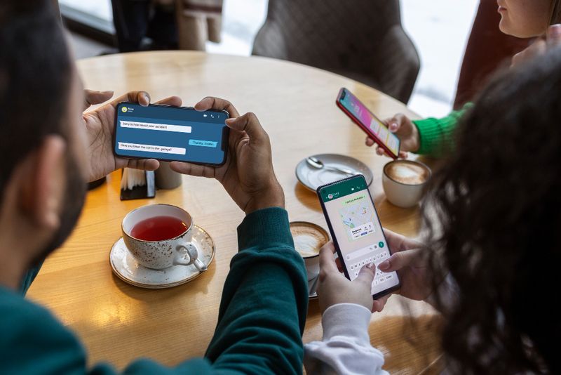 This is how to use WhatsApp Business with a landline number | Trengo