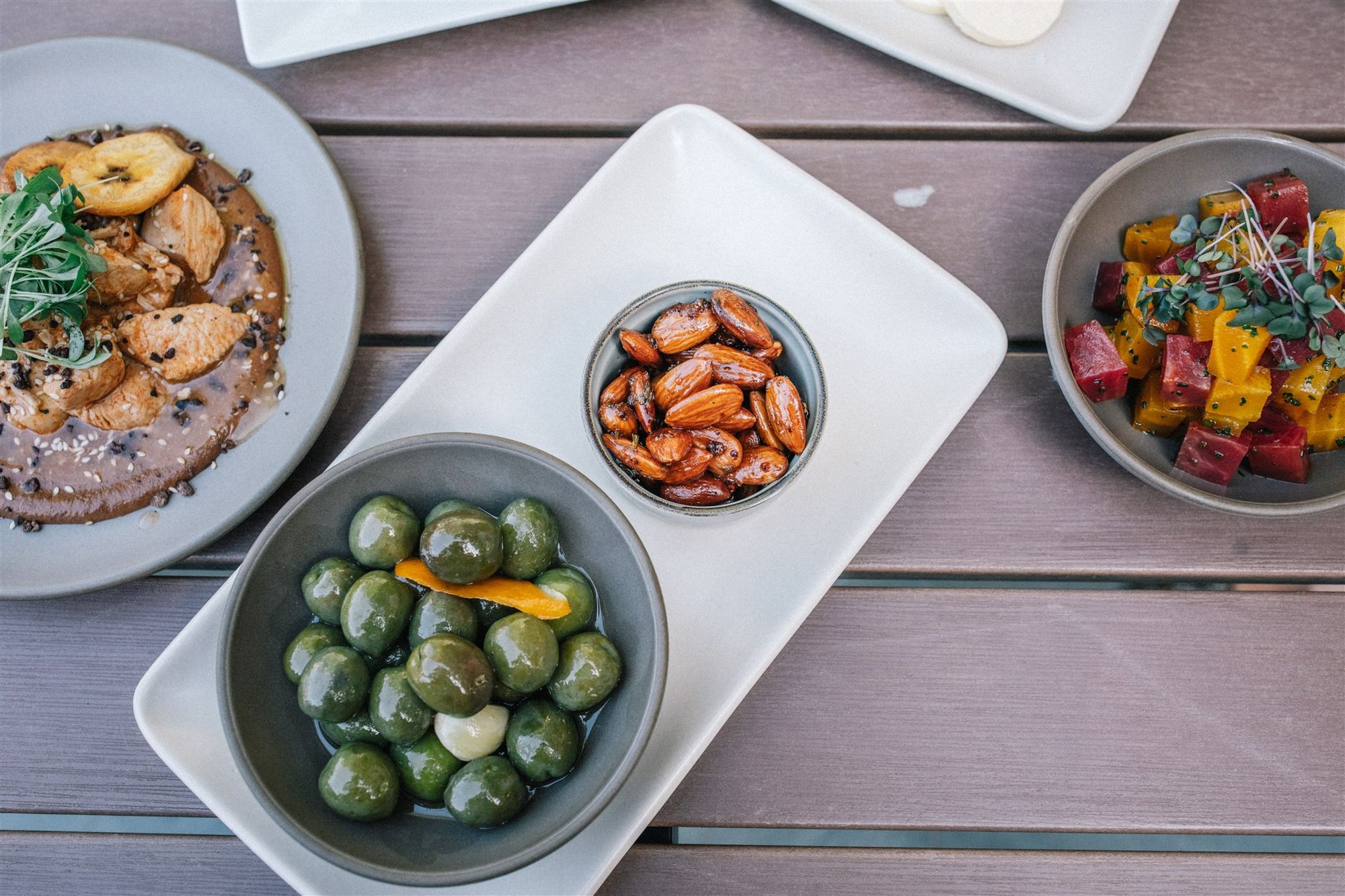 Stone House Gallery | Cuisine, Venues, & Events