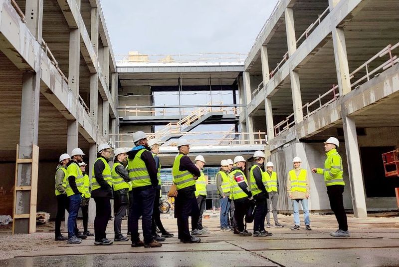 Construction Site Management: Safety & Efficiency Guide
