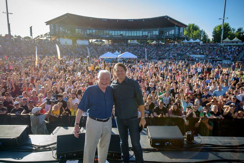 Remembering Luis Palau