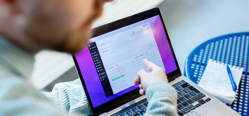 Metodyka waterfall: Co trzeba o niej wiedzieć? | Qarbon IT