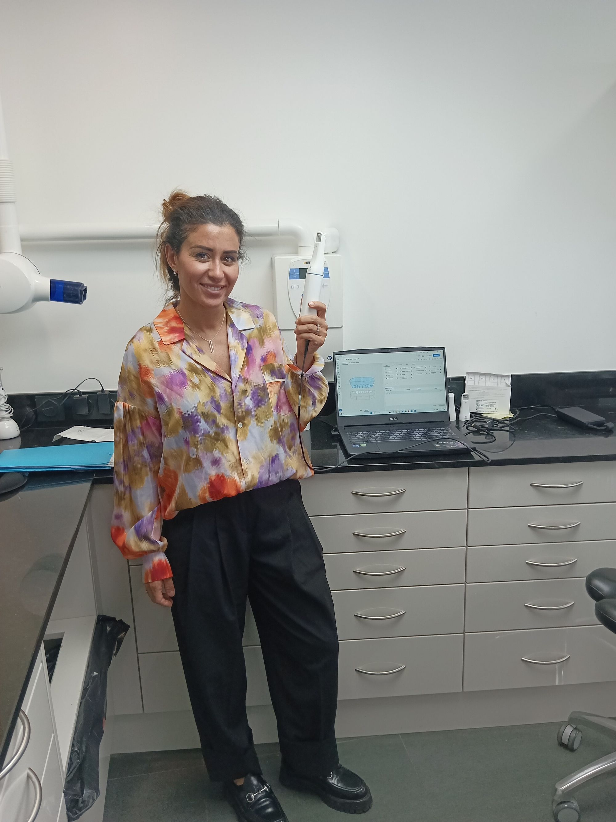 Imprimante 3D dentaire Sentry 220 | Fabriquée en France | 3DTOTEM