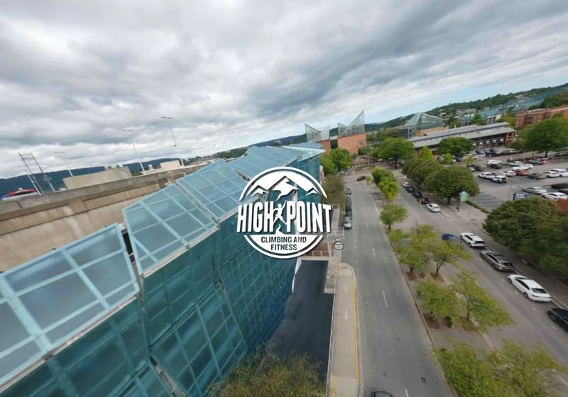 Chattanooga Downtown | High Point Climbing and Fitness