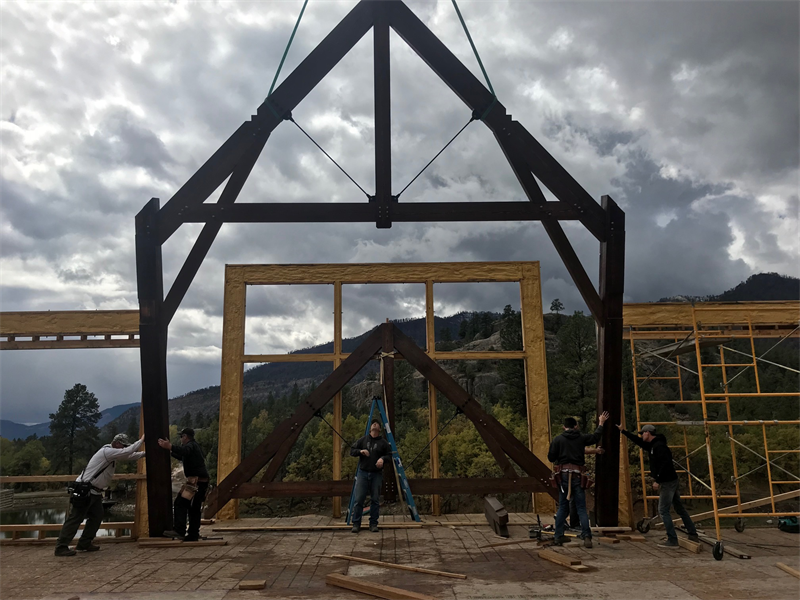 Durango Timber Home | Canadian Timberframes
