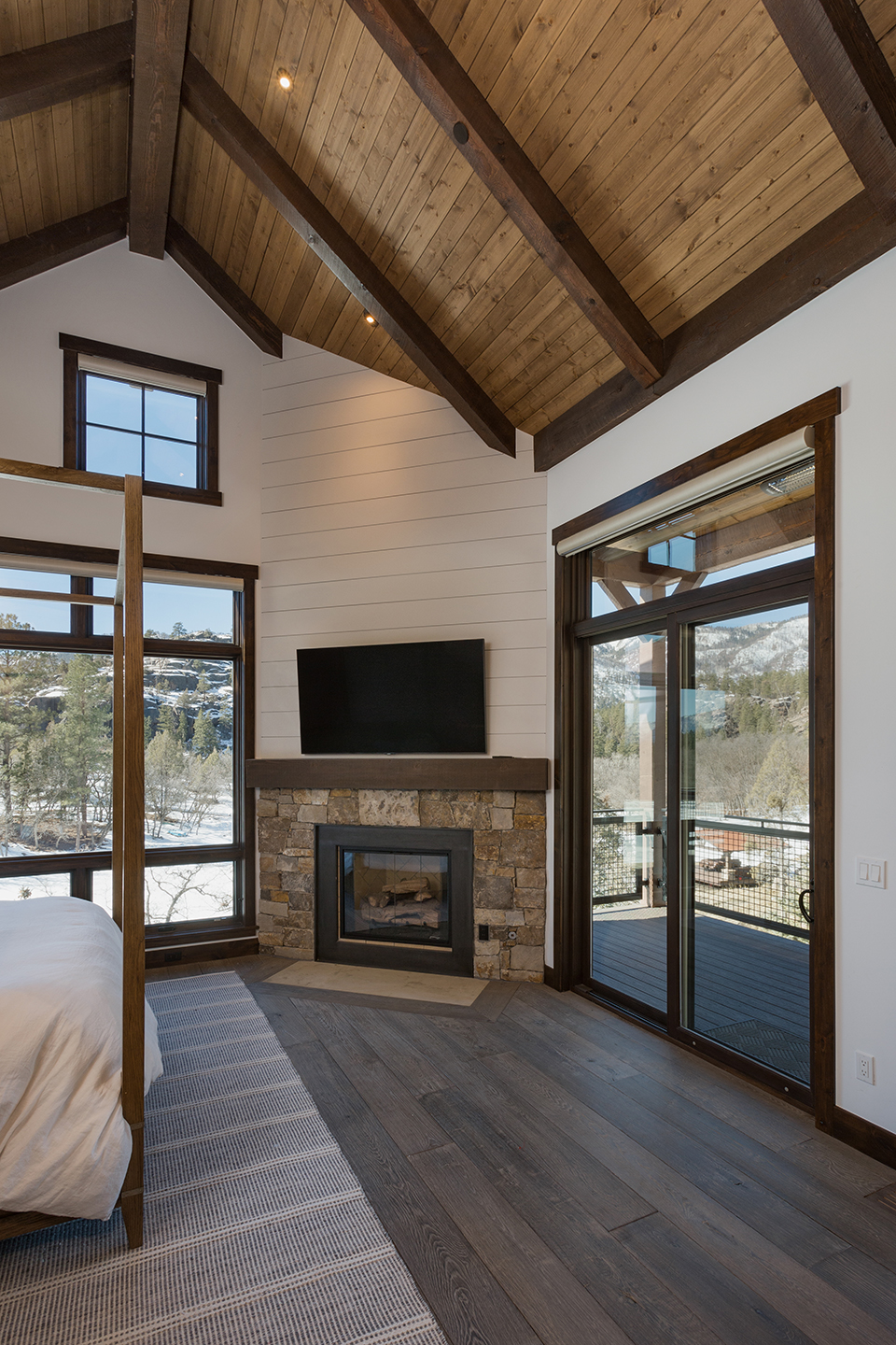 Durango Timber Home | Canadian Timberframes