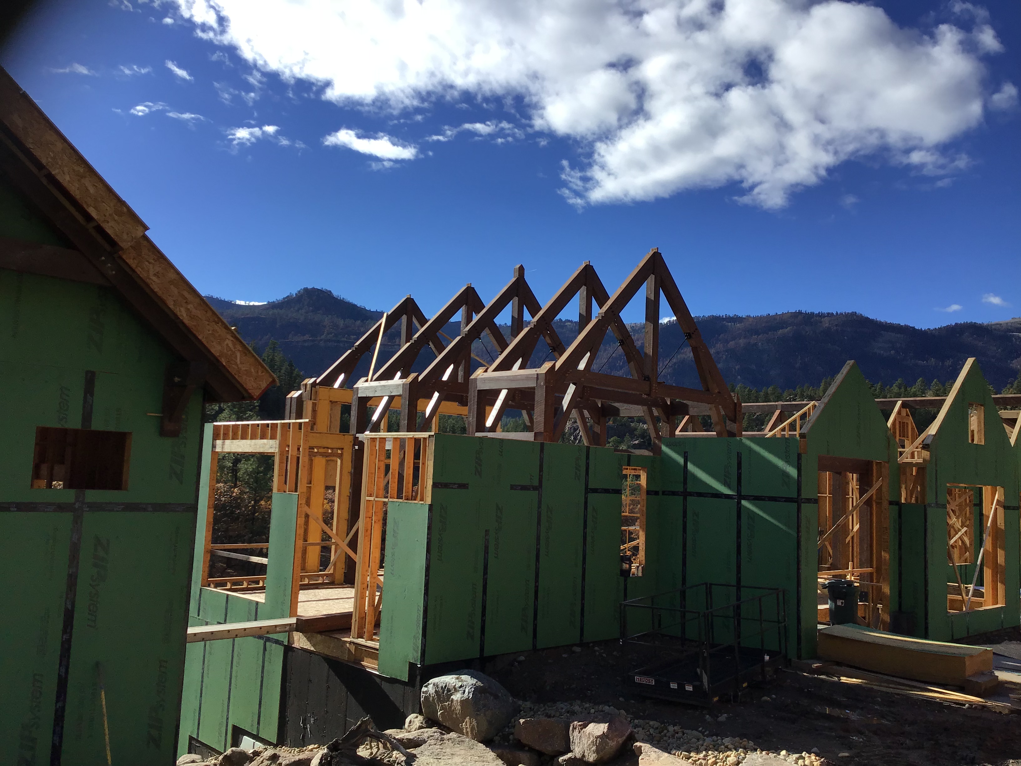 Durango Timber Home | Canadian Timberframes