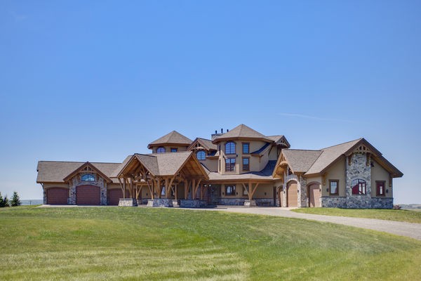 Rustic 'River' Calgary | Canadian Timberframes