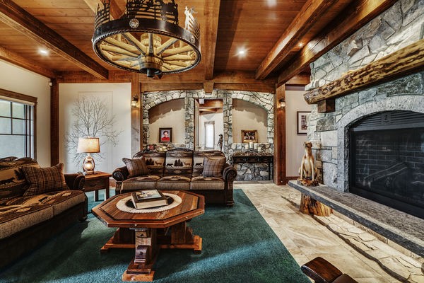 Rustic 'River' Calgary | Canadian Timberframes